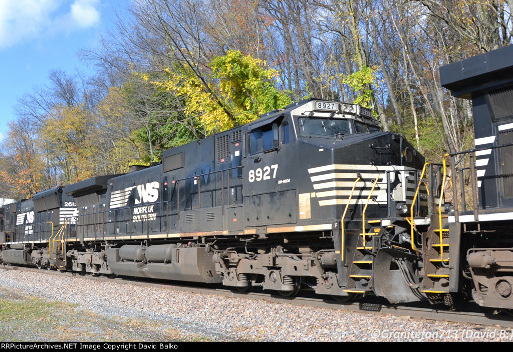 NS 8927